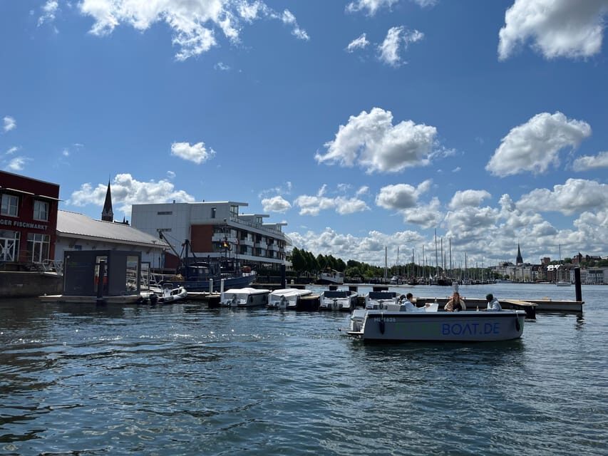 Flensburg: E-Boat rent