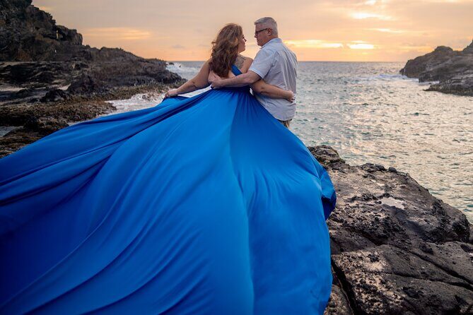 Flying Dress Photoshoot on Oahu - Who Will Love This?
