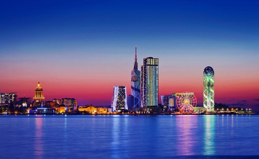 From Trabzon: Group Walking Tour through Batumi in Georgia