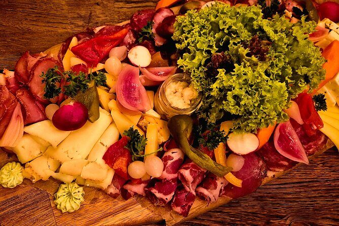 Gdansk Food and Sightseeing Tour with Bart