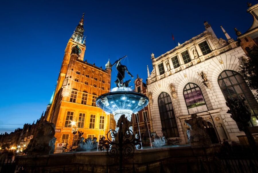 Gdansk: Small Group Walking Tour