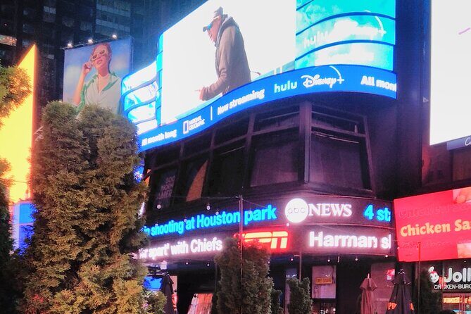 Half Day Guided Evening Walking Tour in Time Square, New York - Authentic Experiences and Real Traveler Insights