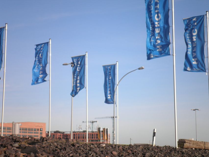 Hamburg: Speicherstadt & HafenCity 2-Hour Walking Tour