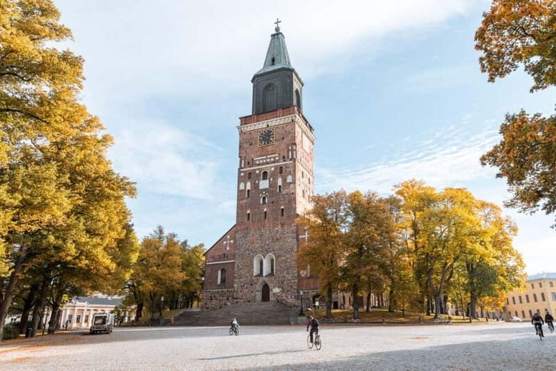 Helsinki: Turku Private Tour with Local Guide