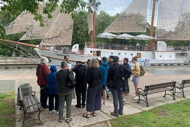 Historical Klaipeda Old Town Tour In the Lost City of Memel