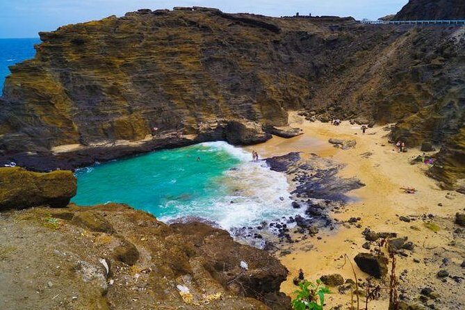 Honolulu Polo Game with Stables Tour and VIP Seats plus Private Island Tour - Exploring South Oahu