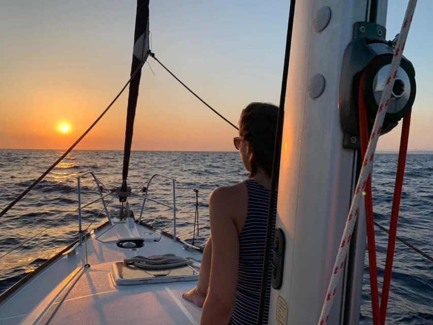 Hvar: Romantic Sunset Sailing Experience On A Comfort Yacht