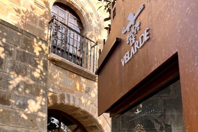 Immersive visit to the Velarde Palace Museum