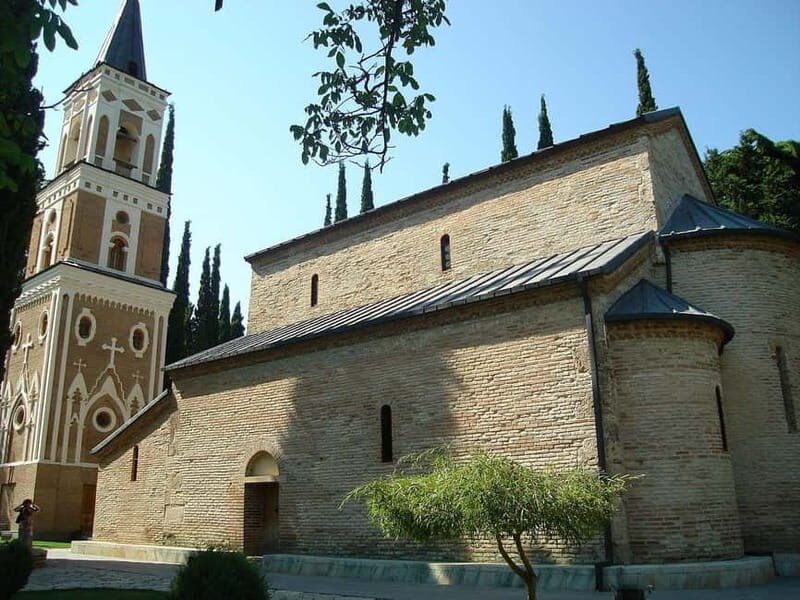 Kakheti: Bodbe, Sighnaghi & Telavi Guided Day Tour