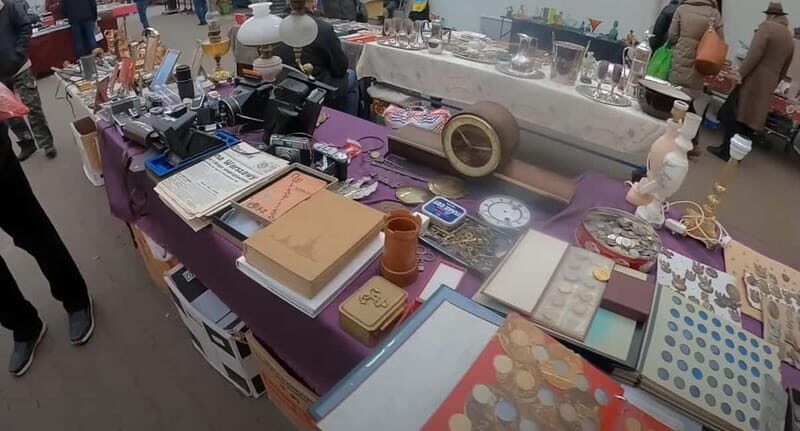 Kraków CommunistFleaMarketTour+CollectorsBoost - FAQs