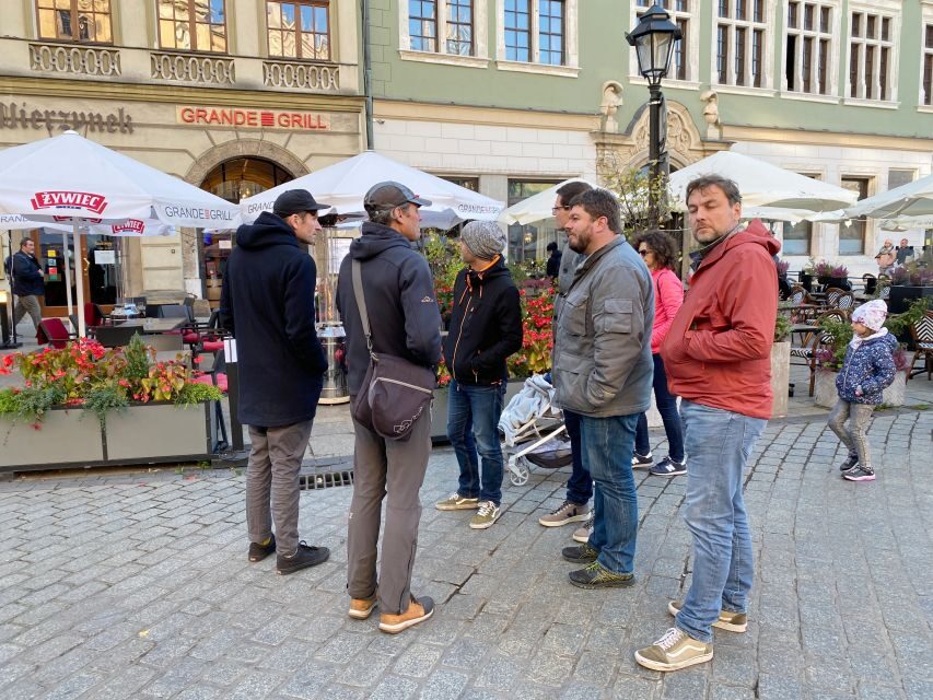 Krakow: Old Town Highlights Walking Tour - What to Expect from the Tour