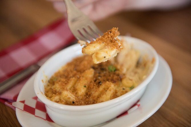 Las Vegas Private Walking Food Tour - Key Aspects of the Tour Experience