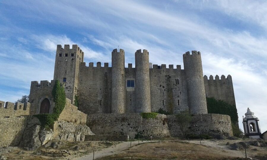 Lisbon: 1-Way Porto Transfer w/Obidos, Nazare & Fatima Stops - What To Expect from the Experience