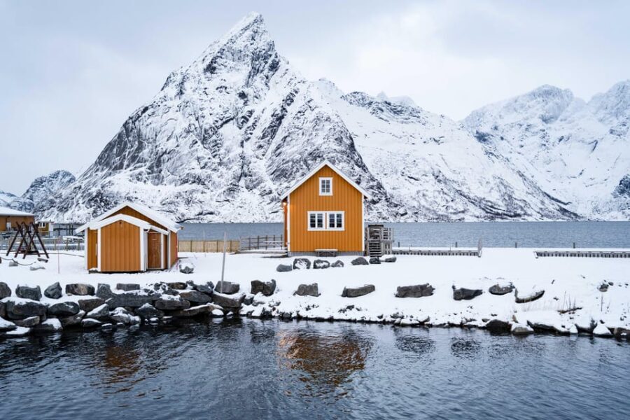 Lofoten: Reine, Hamnøy, and Skariskøya Photo Tour