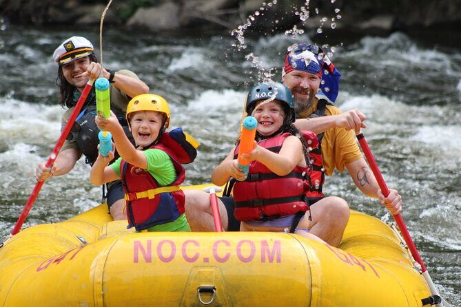 Lower Pigeon River Whitewater Rafting above Ages 3 - An In-Depth Look at the Lower Pigeon River Rafting Experience