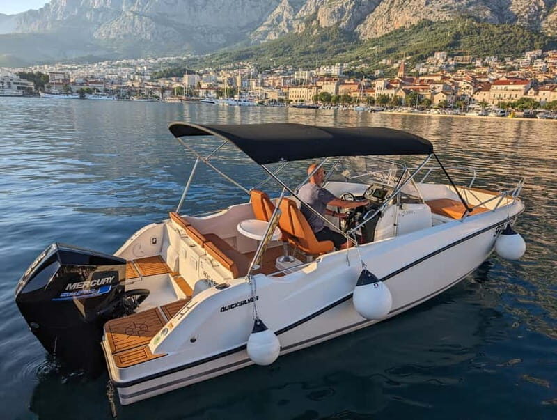 Makarska: Private Boat Tour 3 Islands - The Blue Lagoon on Zecevo