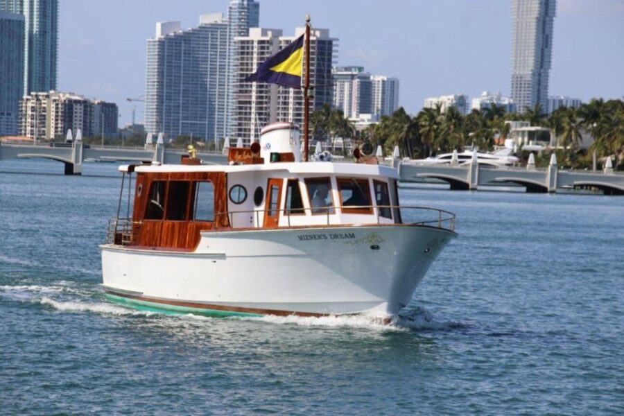 Miami: Miami Skyline Vintage Yacht Cruise, - Exploring the Cruise Itinerary and Highlights