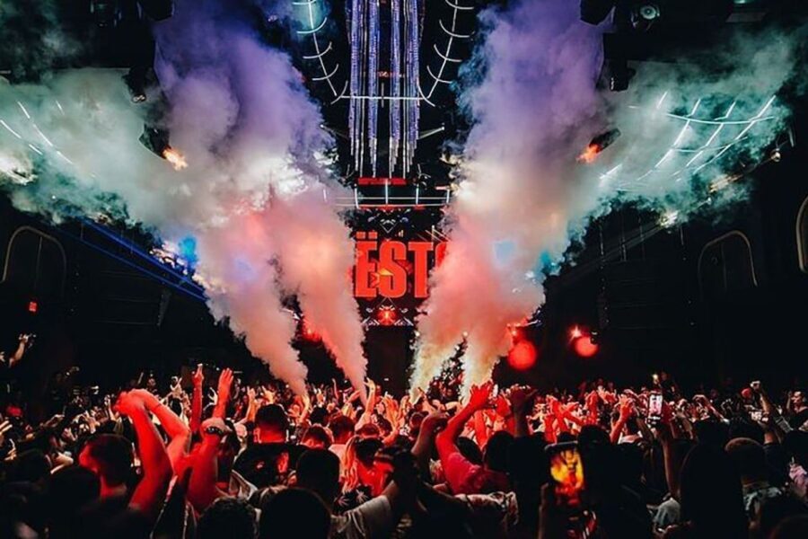 Miami: Party Bus, Club Entry, and Open Bar Night Experience - Practical Tips for Making It Work