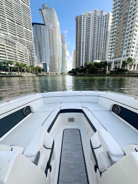 Miami: Private Luxury Boat Charter with a Captain - Setting the Scene: A Private Boat Experience in Miami
