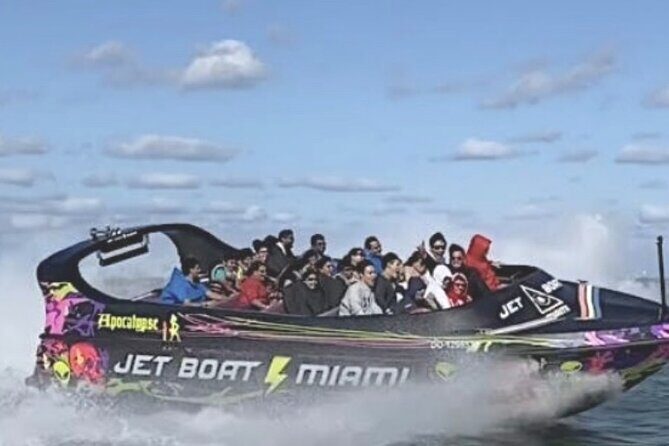 Miami Speed Boat South Beach & Hard Rock Meal at Bayside Marketplace - Meeting Points and Logistics