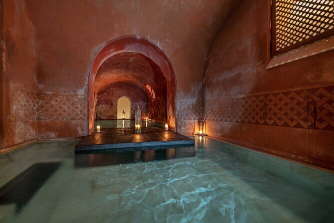 Midra 30, traditional Kessa and massage at Hammam Al Ándalus