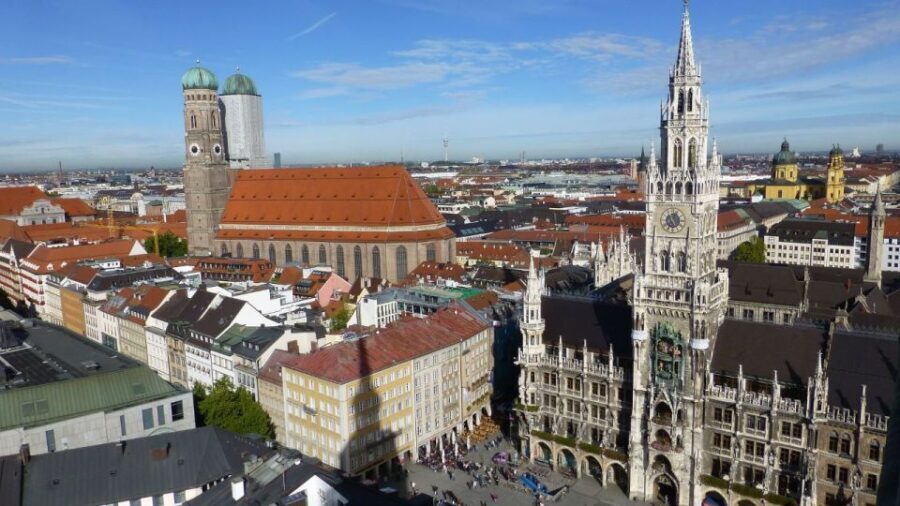 Munich: Private Walking Tour of the Historical City Center