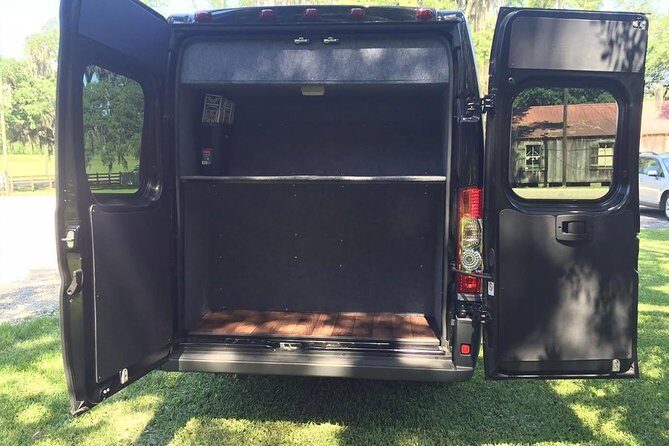 New Orleans Airport or Hotel Transfer - The Experience in Action