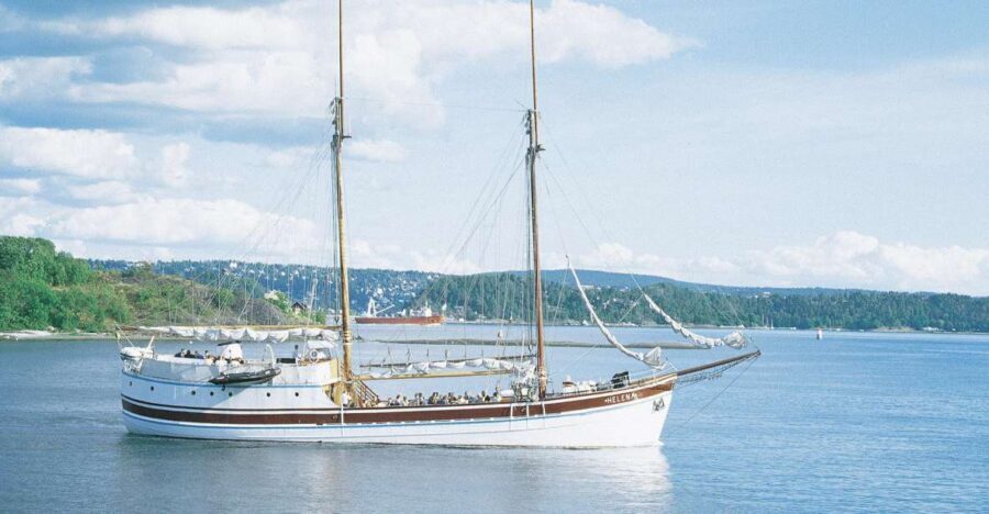 Oslo: Oslo Fjord Cruise with Live Jazz Music & Shrimp Buffet