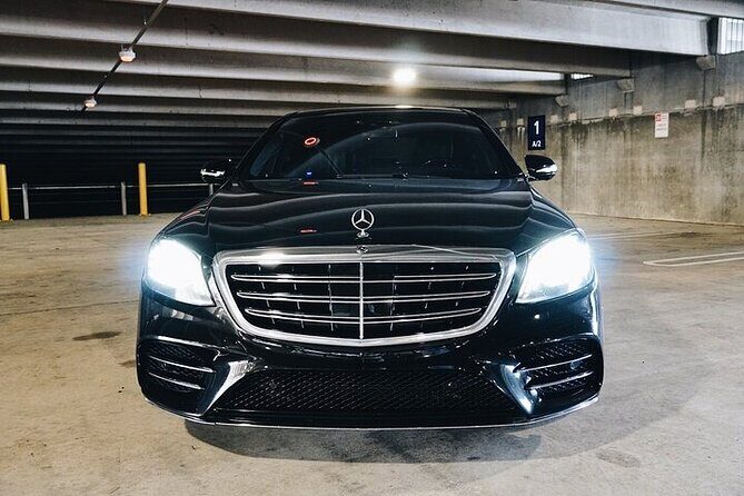 Phoenix Departure Chauffeur Driven Transport by Executive Sedan - Why and When to Choose This Service