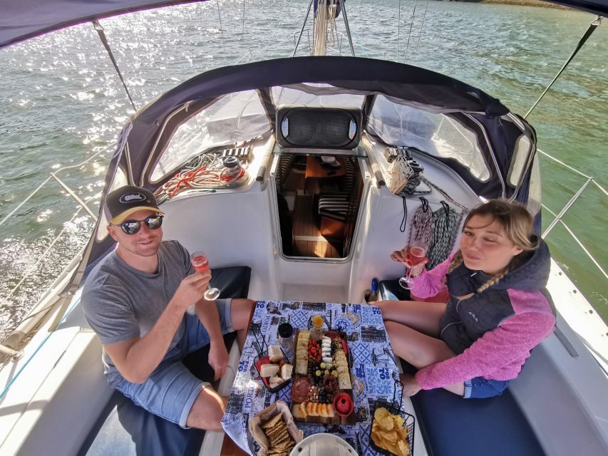 Porto: Private Sailboat Trip with Wine Tasting & Charcuterie