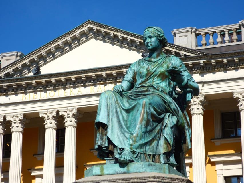 Pozna: Private Highlights Tour with a local guide