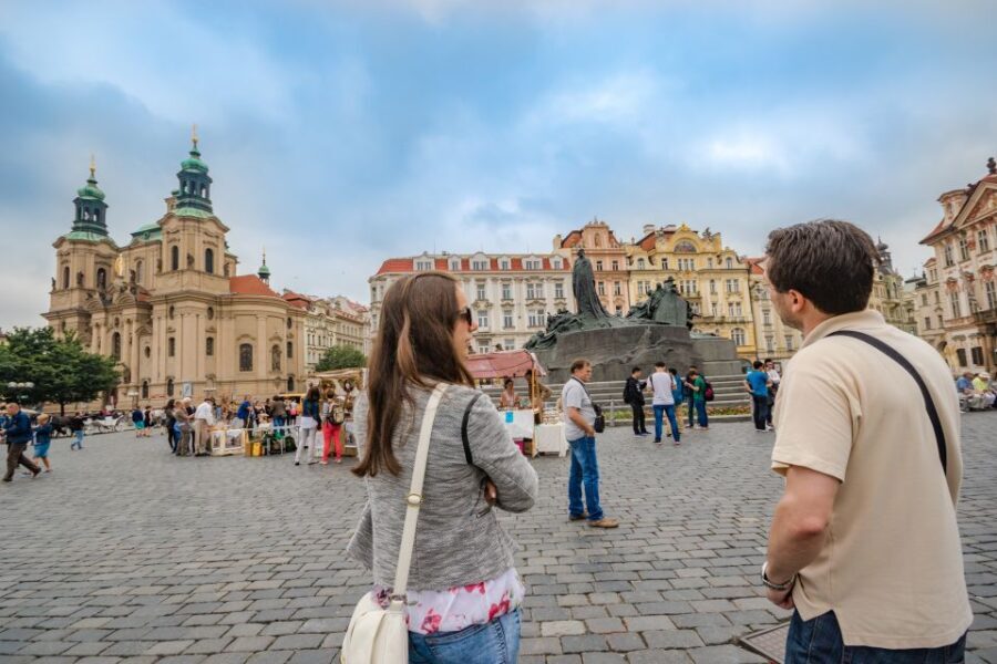 Prague: 3-Hour Walking Tour of Old Town & Prague Castle