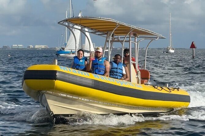 Private Boat ride with Miami Watersports - Discovering a Small but Rich Water Adventure