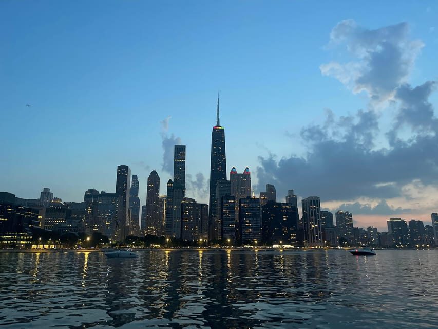 Private Chicago Boat Rental - Explore Chicago's Skyline - The Value of a Private Yacht Charter in Chicago