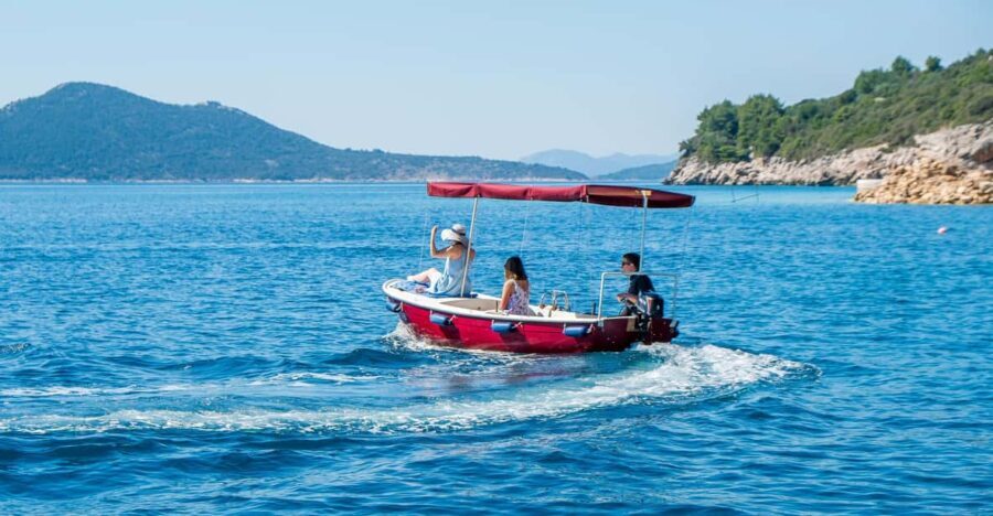 Rent a small boat without skipper - explore the islands - The Practicalities and Value