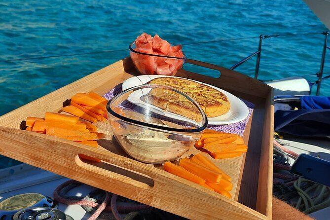Sailing Adventure in Mallorca with Snorkeling, Tapas & drinks