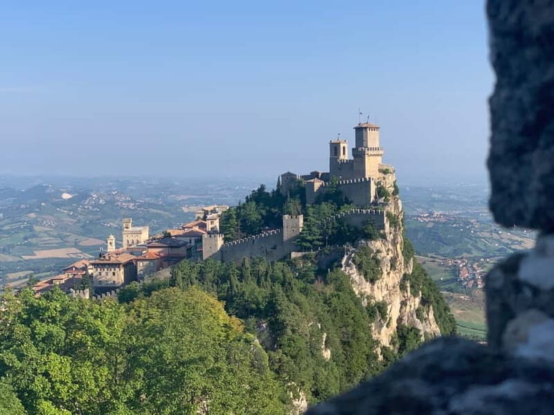 San Marino Historical Center Private Tour with tourist guide