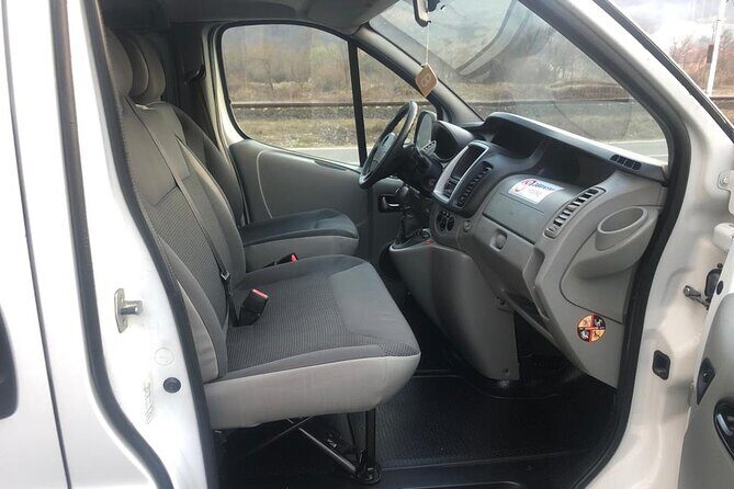 Sarajevo: Private Transfer to and from Sarajevo Airport