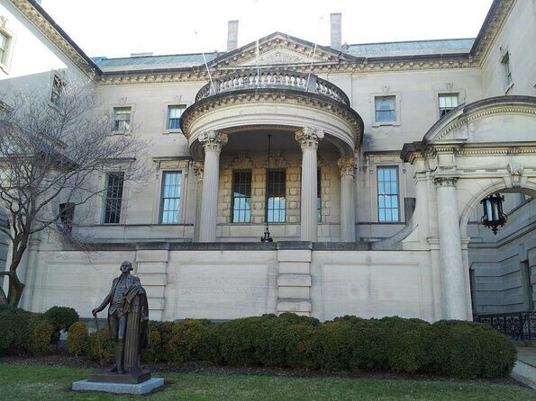 Secrets on Embassy Row: A Self-Guided Audio Tour in Washington DC - Who Will Love This Tour?