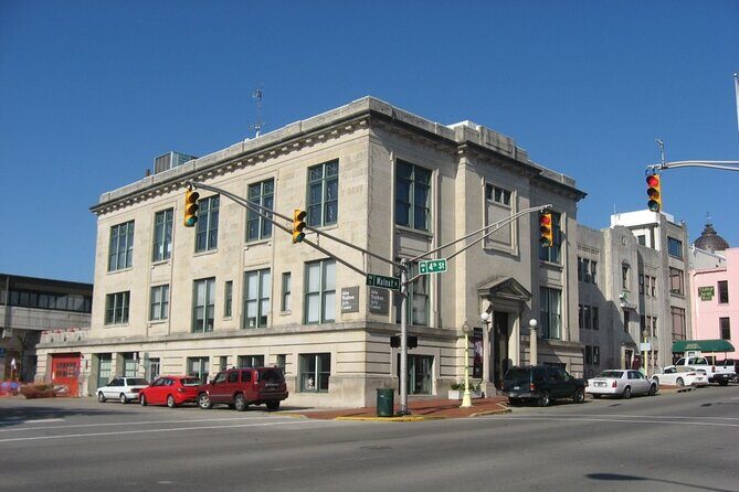 Self-Guided Scavenger Hunt: Bloomington Scenic Southern Indiana - Who Will Love This?