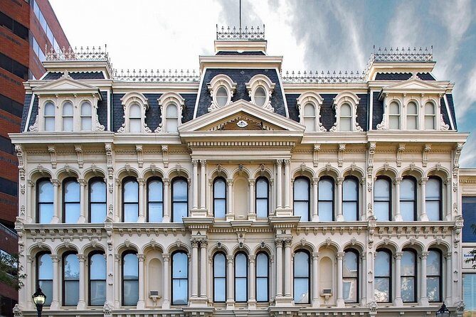 Self-Guided Wilmington Scavenger Hunt: Welcoming Wilmington - The Pros and Cons Based on Real Reviews