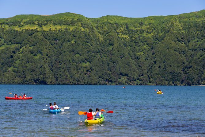 Sete Cidades kayak rental