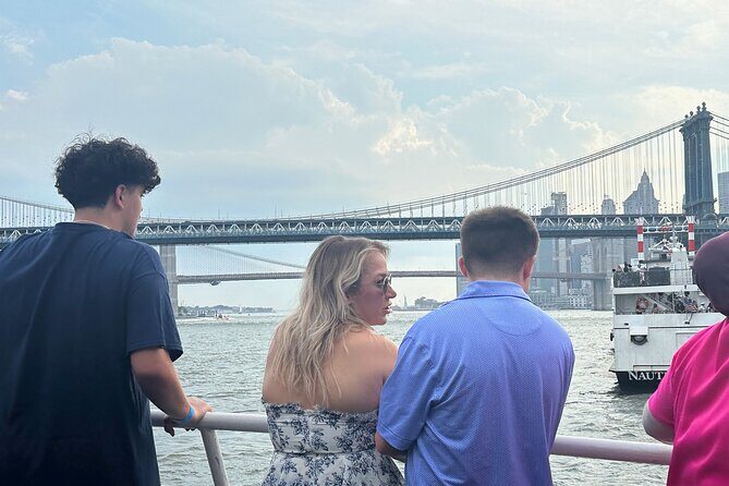 Sightseeing Cruise at Lady Liberty Skyline and Bridges - Connecting the Dots: Who Is This Tour Best For?