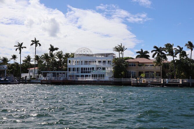 Sightseeing location Boat cruise on Biscayne Bay with Miami stop - Final Thoughts: Is It Worth It?