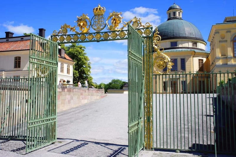 Skip-the-line Drottningholm Palace Stockholm Tour by Ferry - Skip-the-line Access and Guided Tour of Drottningholm Palace