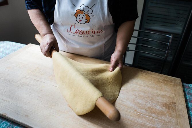 Small group Pasta and Tiramisu class in Venice