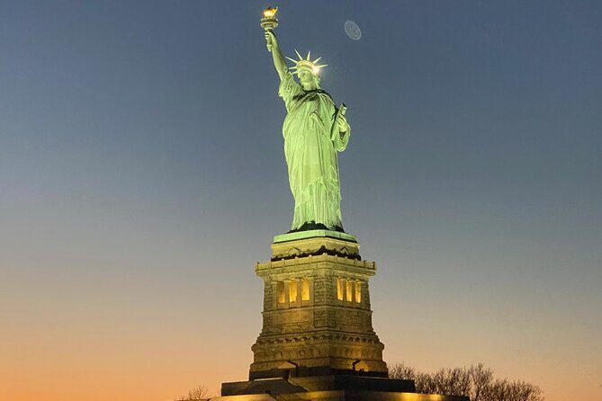 Statue of Liberty Ellis Island Cruise with One World Trade Ticket - Who Will Appreciate This Tour?
