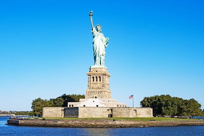 Statue of Liberty Express Roundtrip Ferry Ticket - Who Will Love This Tour?