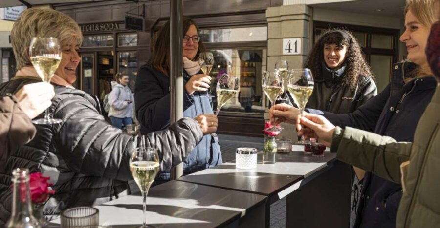 Stuttgart: Swabian Cuisine Guided Walking Tour with Tastings