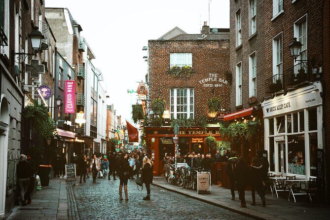 Taste traditional Irish food in the heart of Dublin